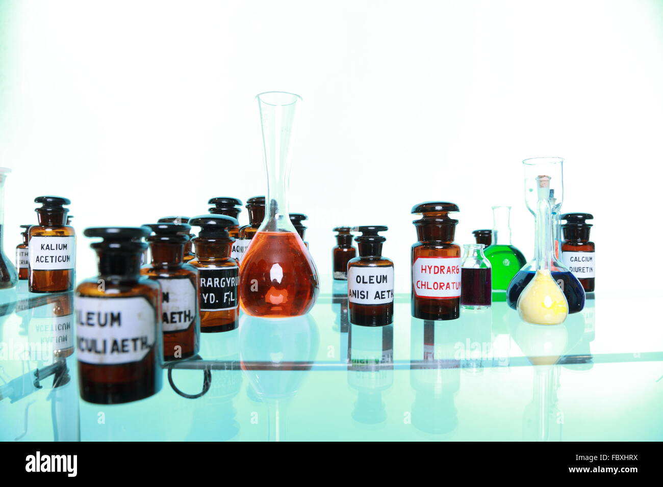 Pharmacy equipment hi-res stock photography and images - Alamy