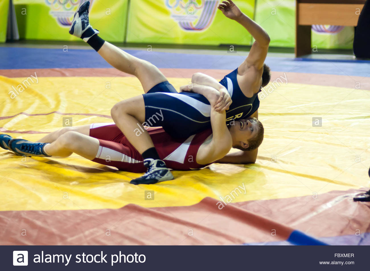 Wrestling Boys Stock Photos & Wrestling Boys Stock Images - Alamy