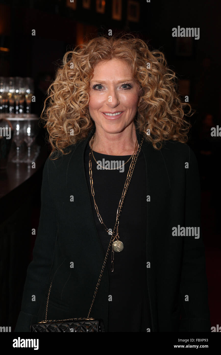 Kelly hoppen hi-res stock photography and images - Alamy