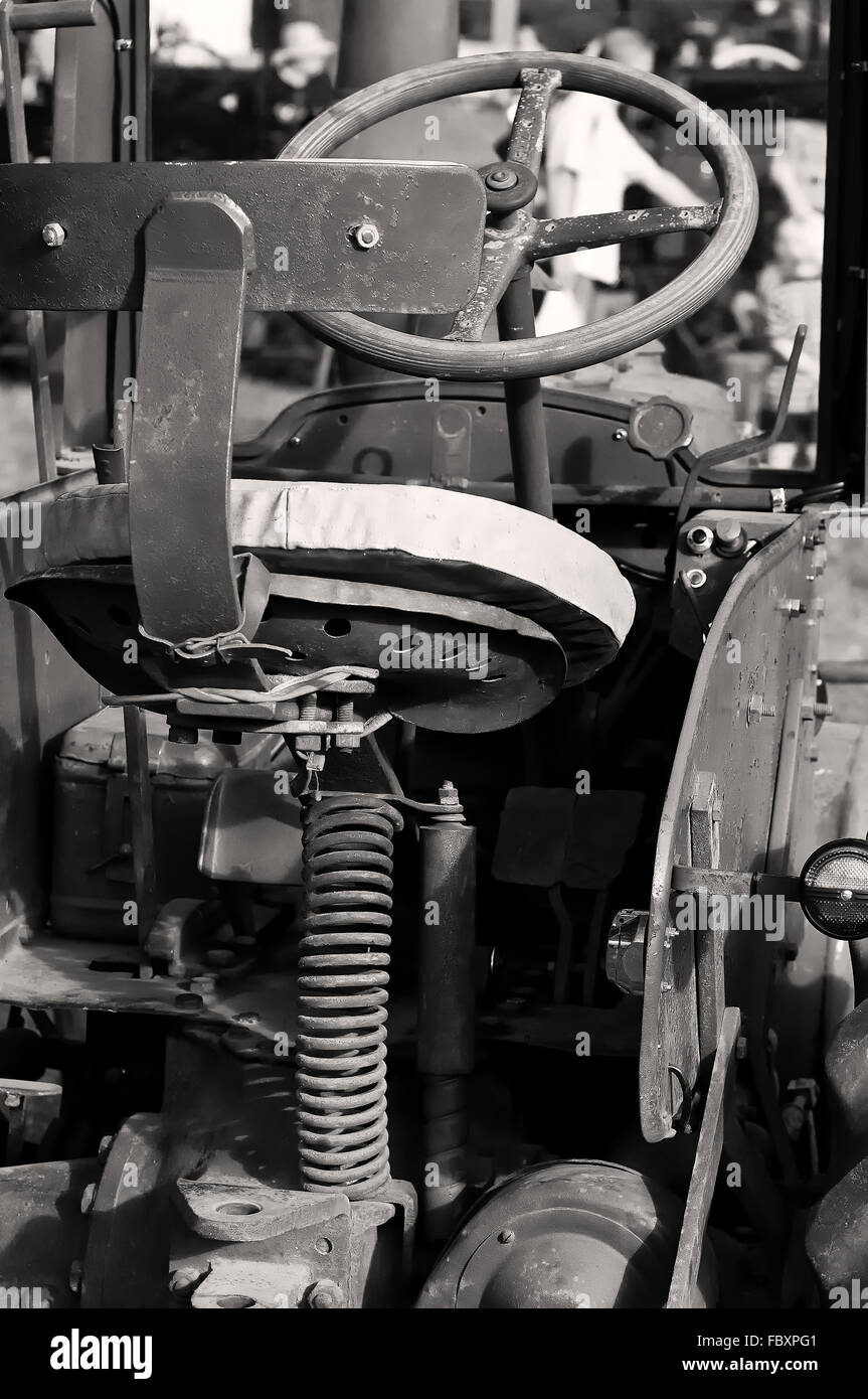 Retro agricultural machine hi-res stock photography and images - Alamy
