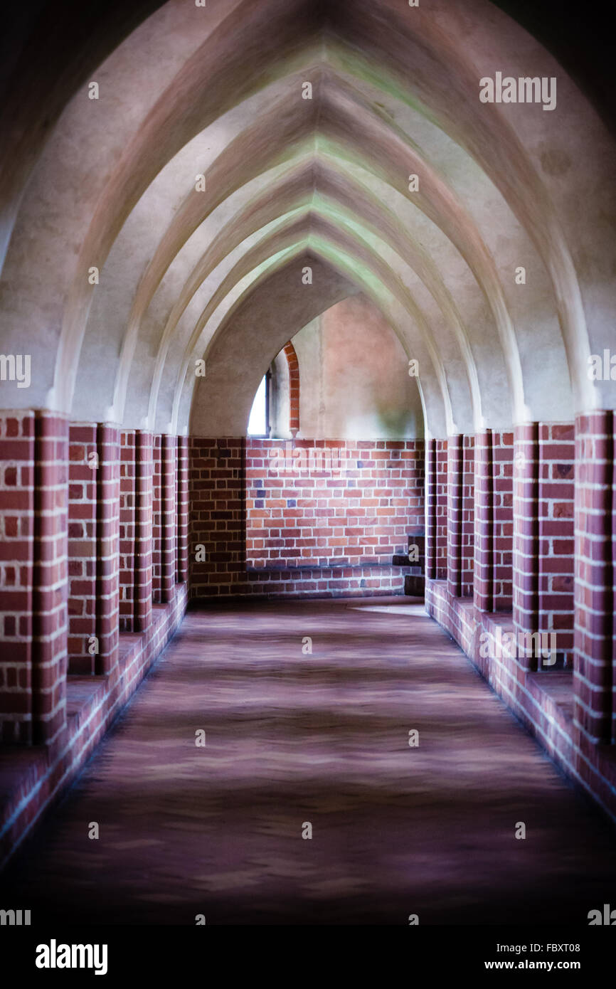 Palace interior empty hi-res stock photography and images - Alamy