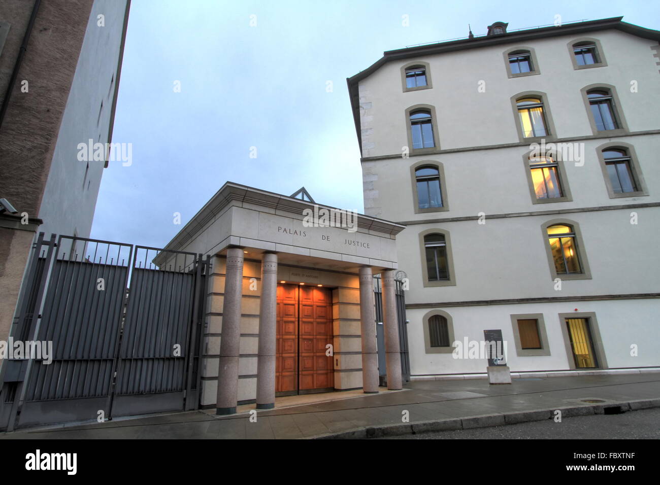 Geneva court hi-res stock photography and images - Alamy