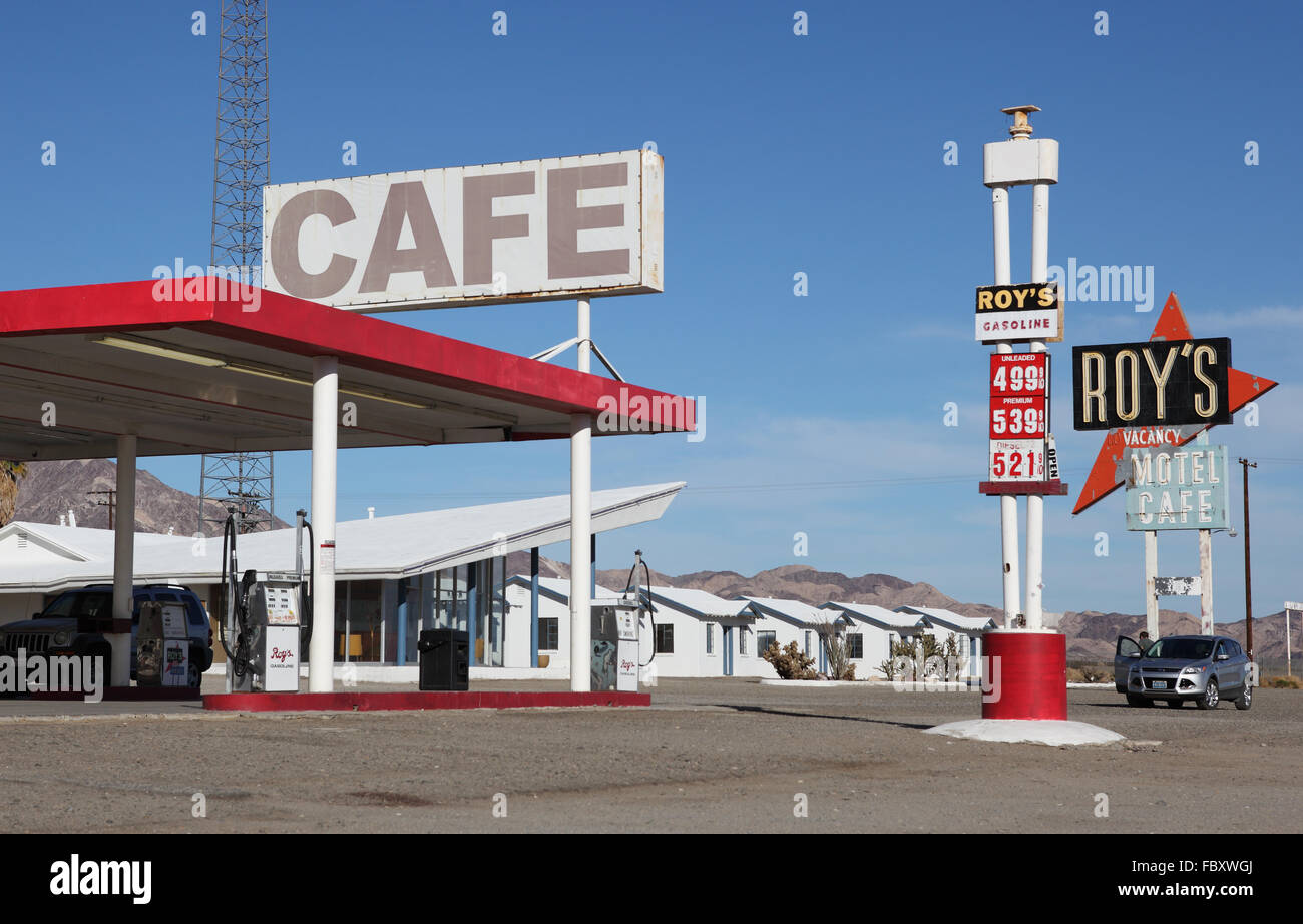 Filling station america hi-res stock photography and images - Alamy