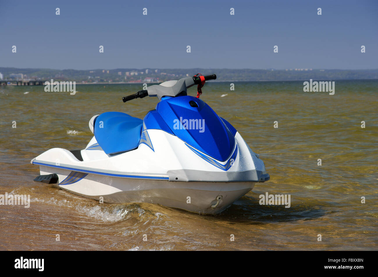 Jetski waves hi-res stock photography and images - Alamy