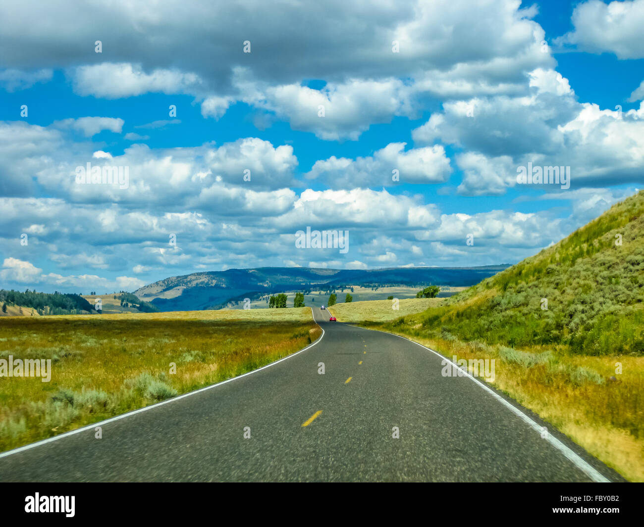 Yellowstone road hi-res stock photography and images - Alamy