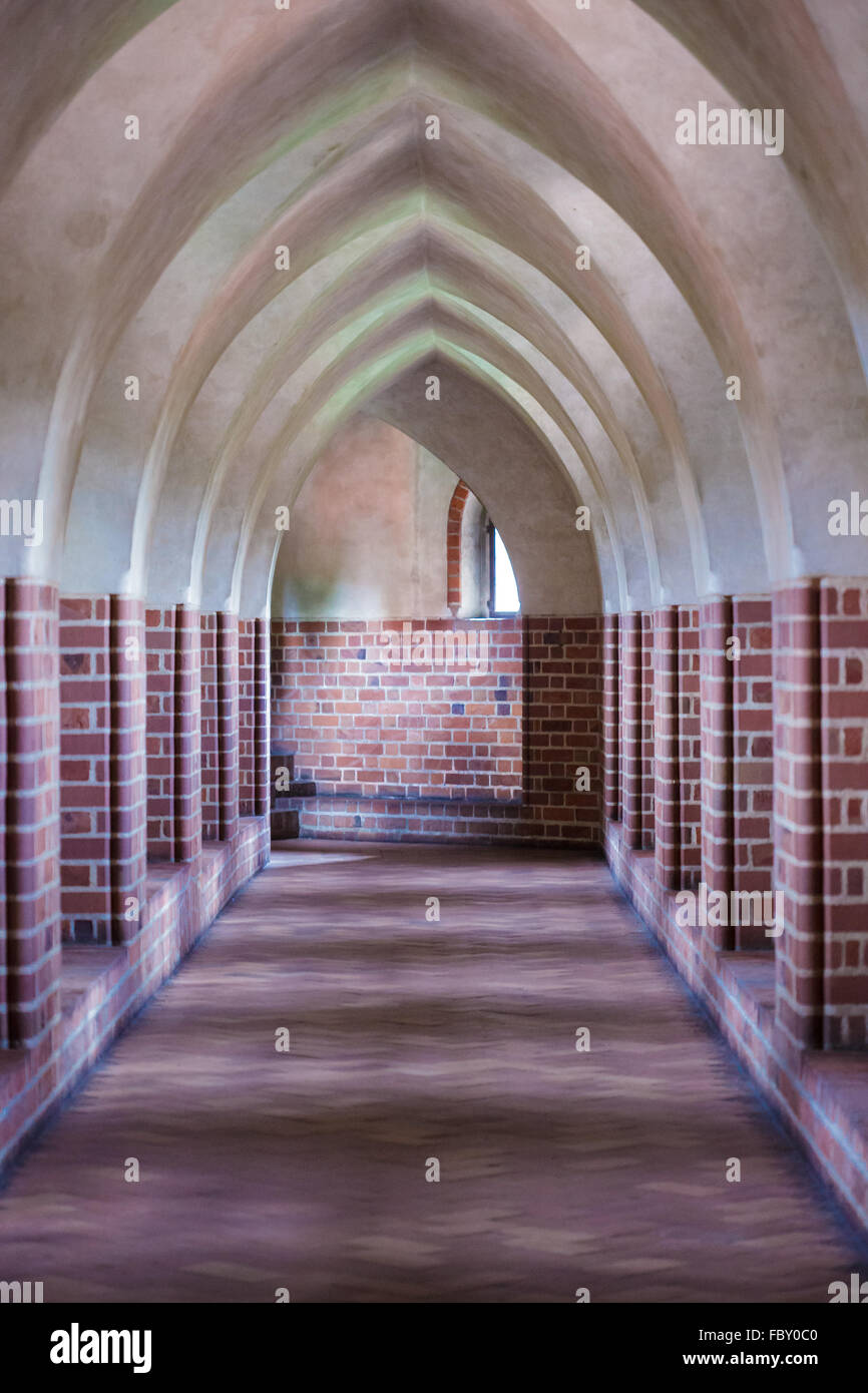 Interior long hallway old palace hi-res stock photography and images ...