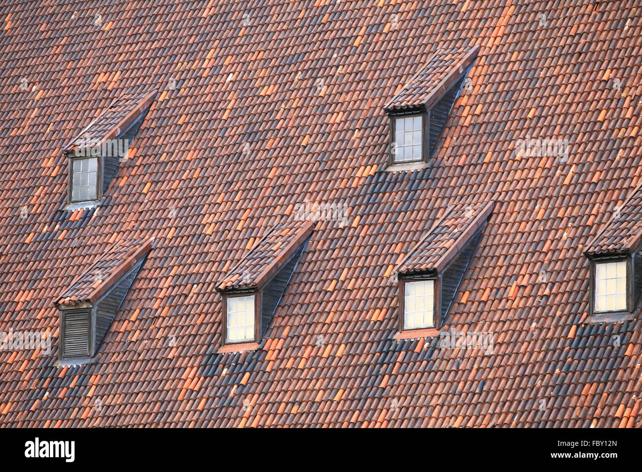Traditional rooftop design hi-res stock photography and images - Alamy