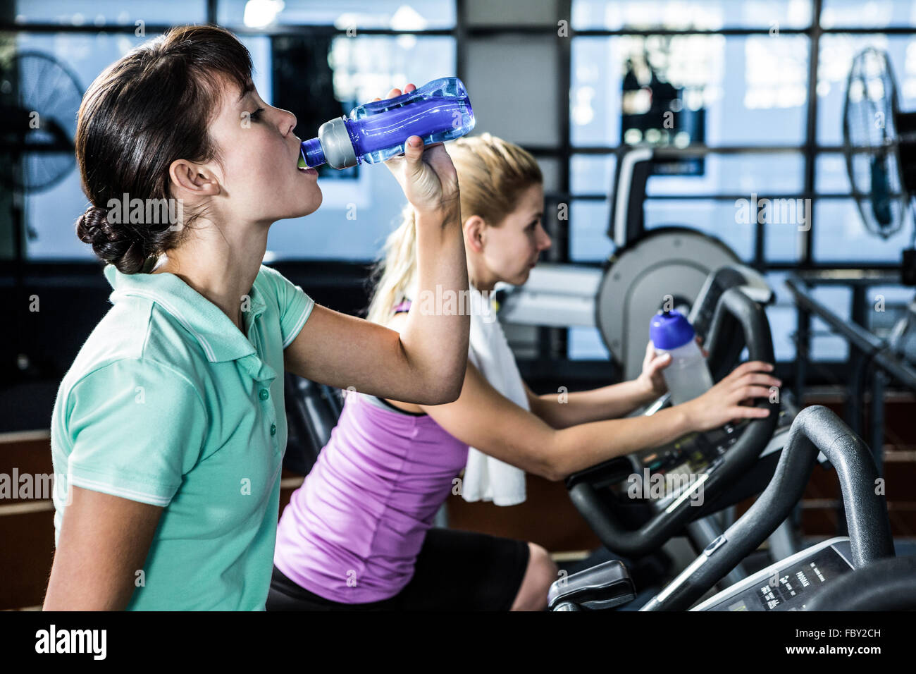 Women water bottle hi-res stock photography and images - Alamy