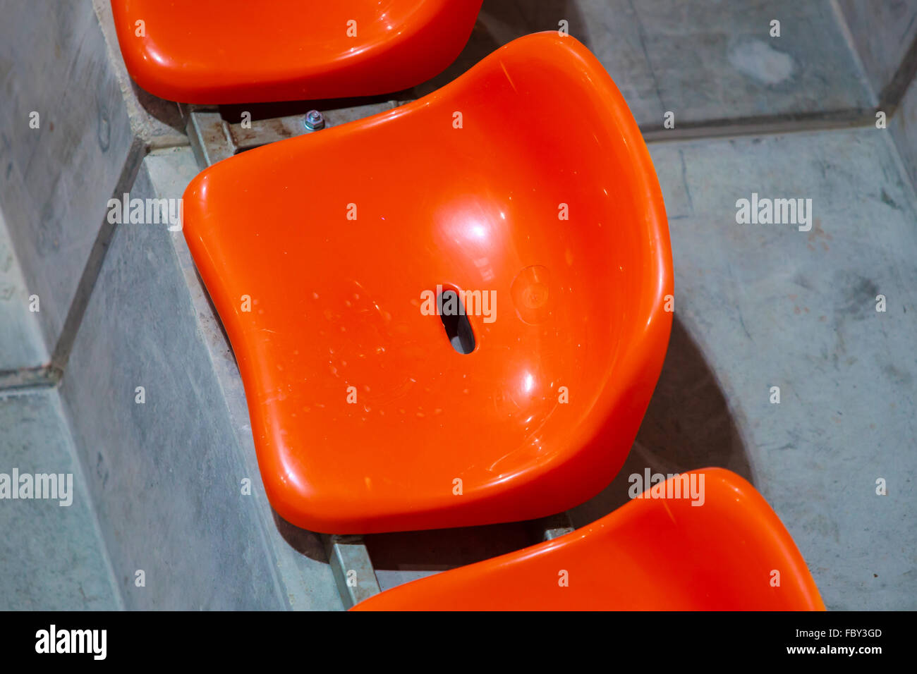 Empty stand hi-res stock photography and images - Alamy