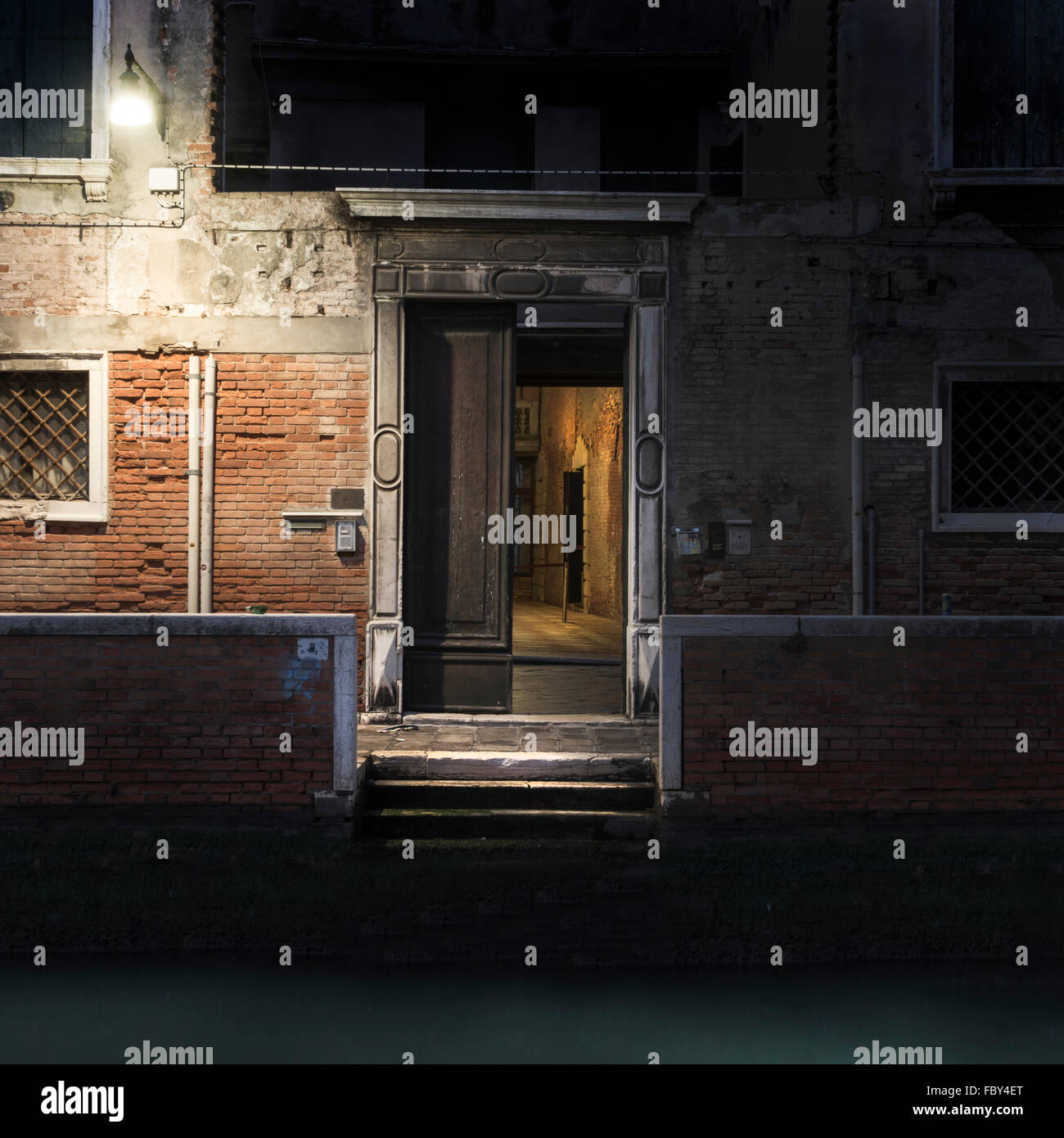 entrance of a house in Venice Stock Photo - Alamy