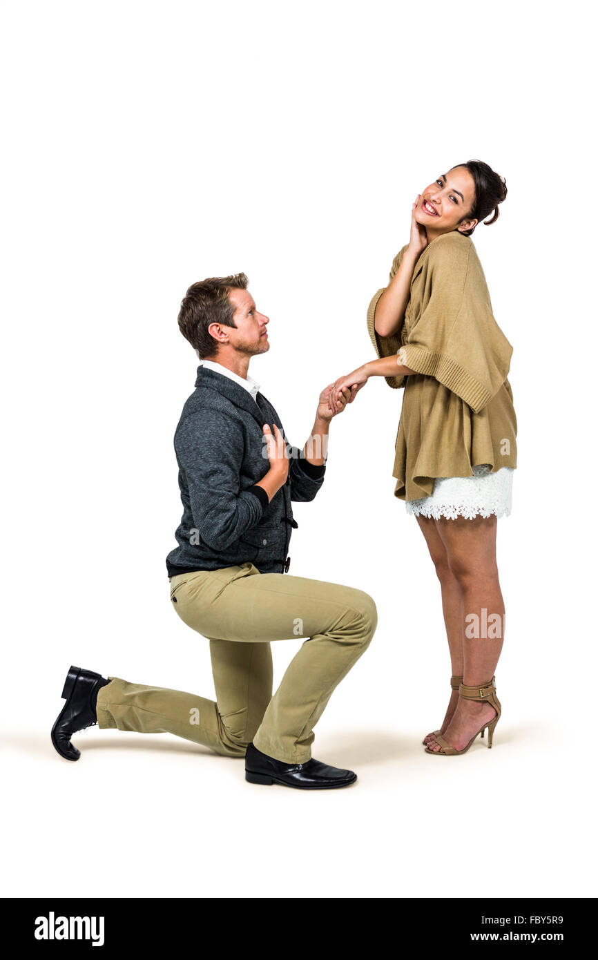 Man on one knee proposing hi-res stock photography and images - Alamy