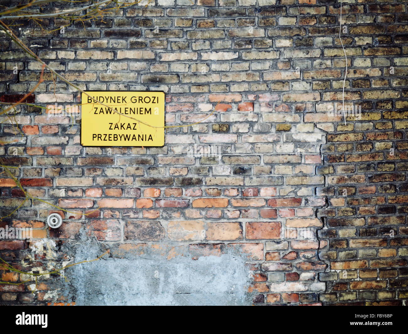 Old no entry sign hi-res stock photography and images - Alamy