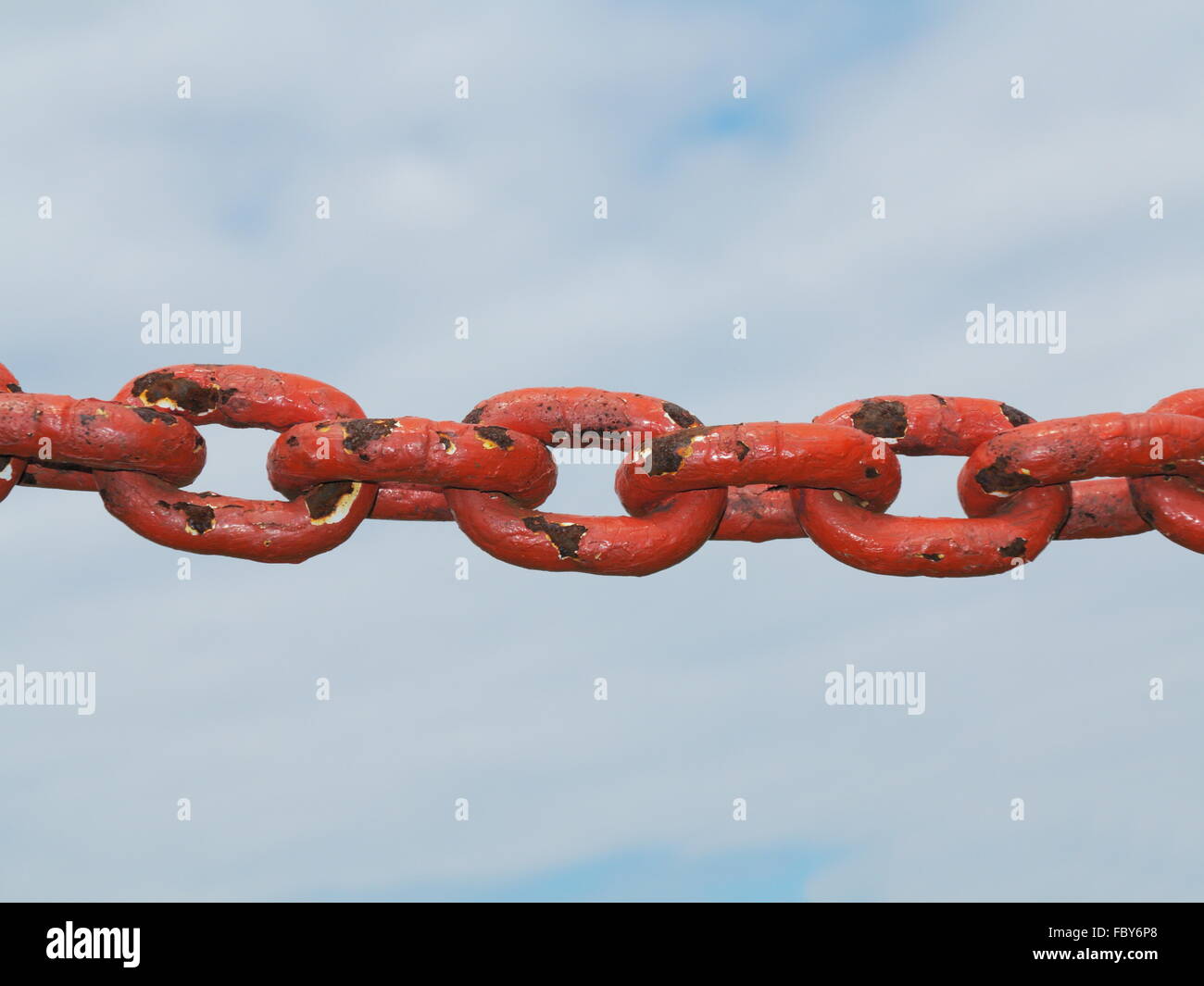 Chain segment hi-res stock photography and images - Alamy