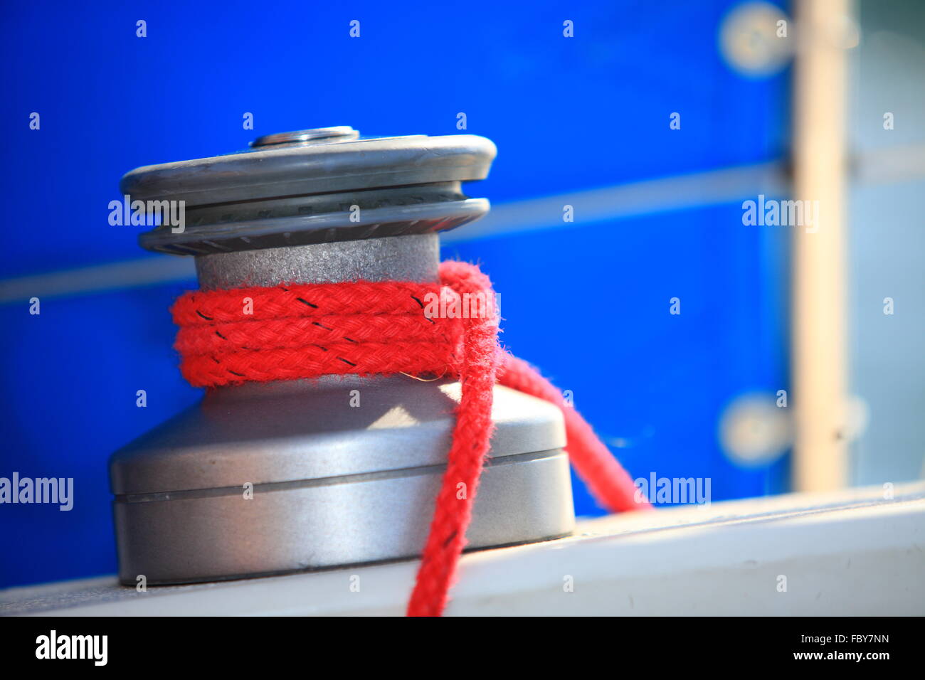 Ship winch rope hi-res stock photography and images - Alamy