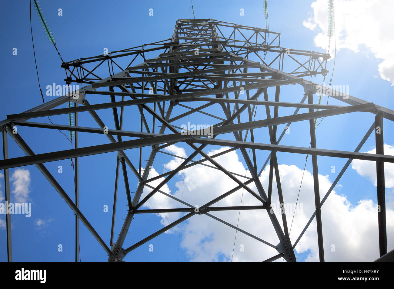 Tall mast hi-res stock photography and images - Alamy