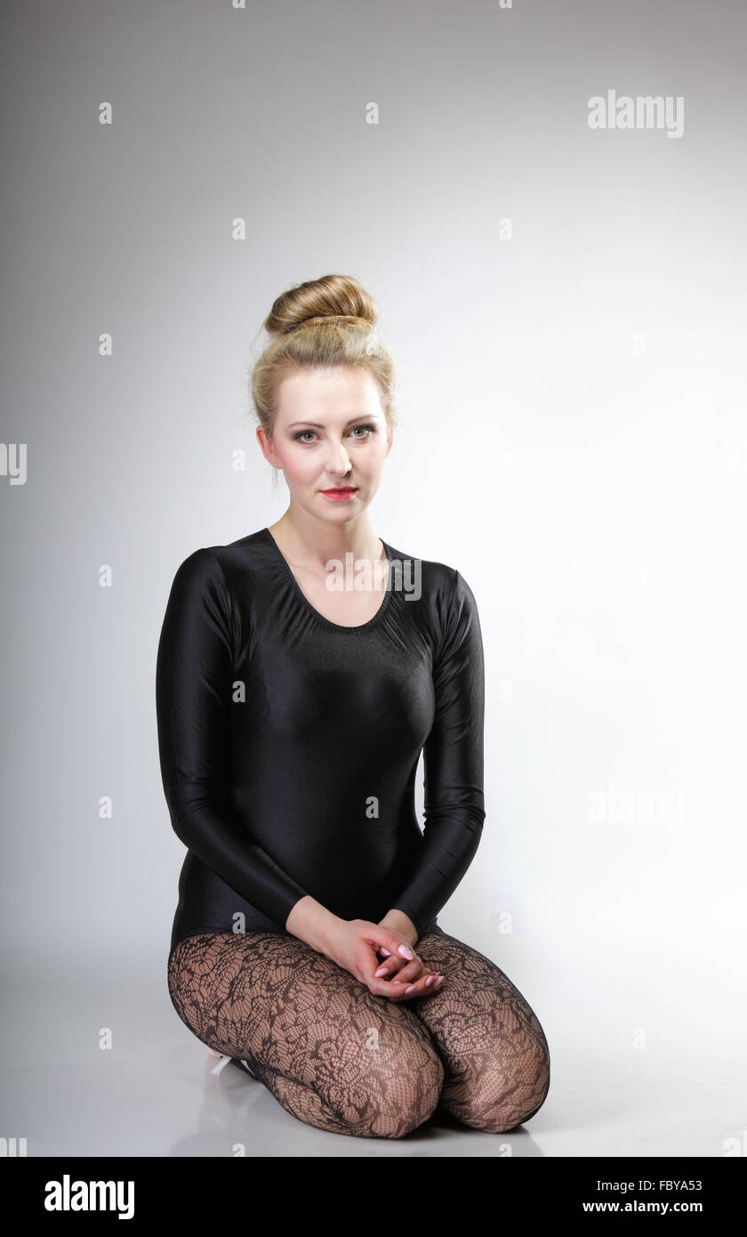 Dancer body hi-res stock photography and images - Alamy