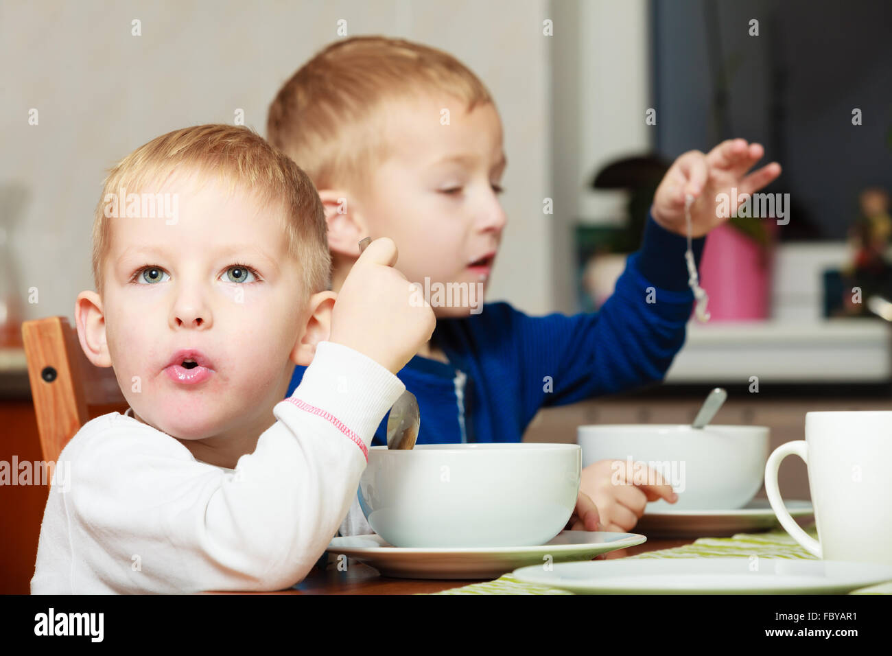 Table table kids hi-res stock photography and images - Alamy