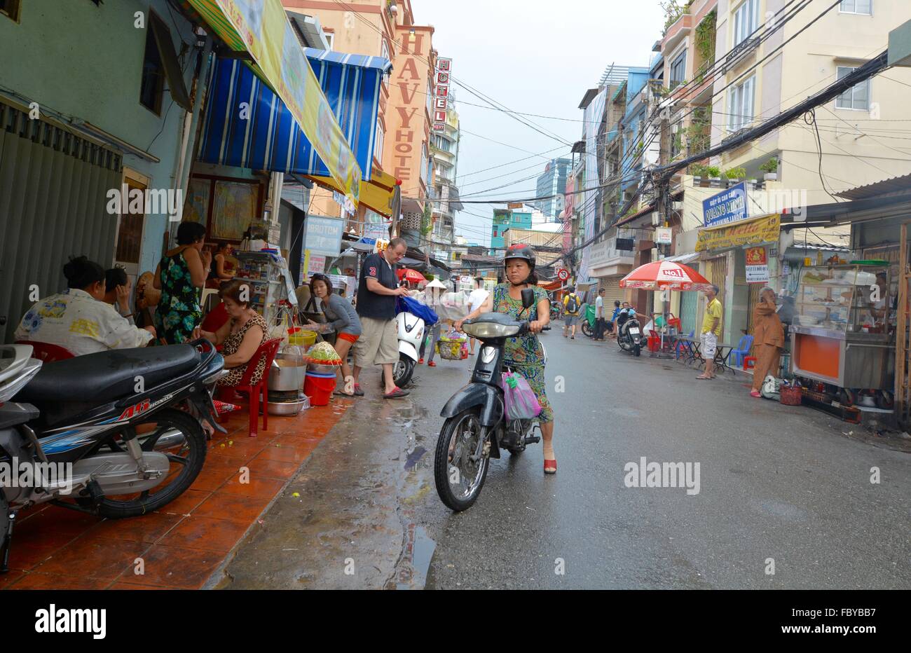 Street Life Ho Chi Minh City, Saigon Stock Photo - Alamy