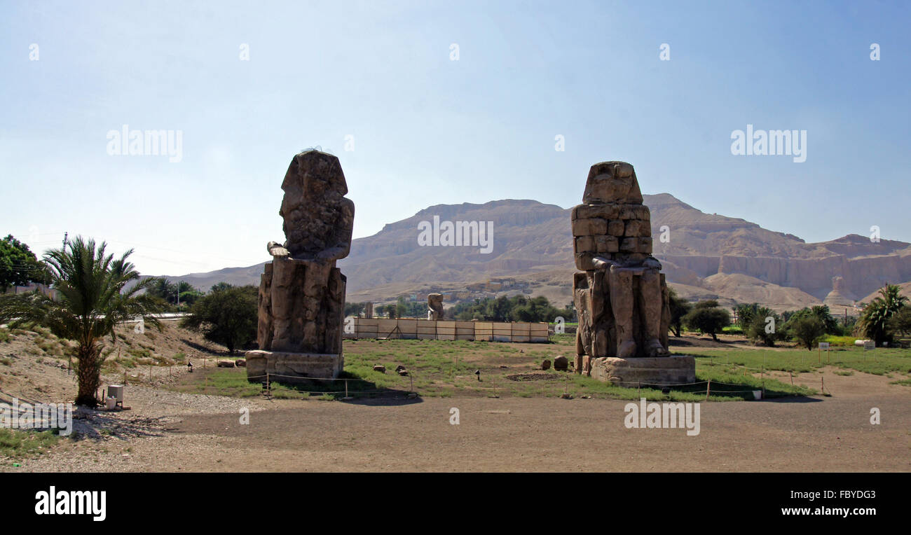 memnon colossi in luxor Stock Photo - Alamy memnon colossi in luxor Stock Photo - Alamy