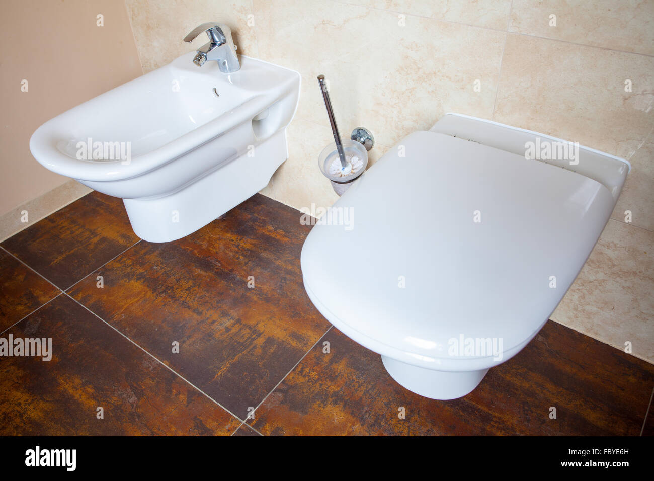 Need washroom hi-res stock photography and images - Alamy