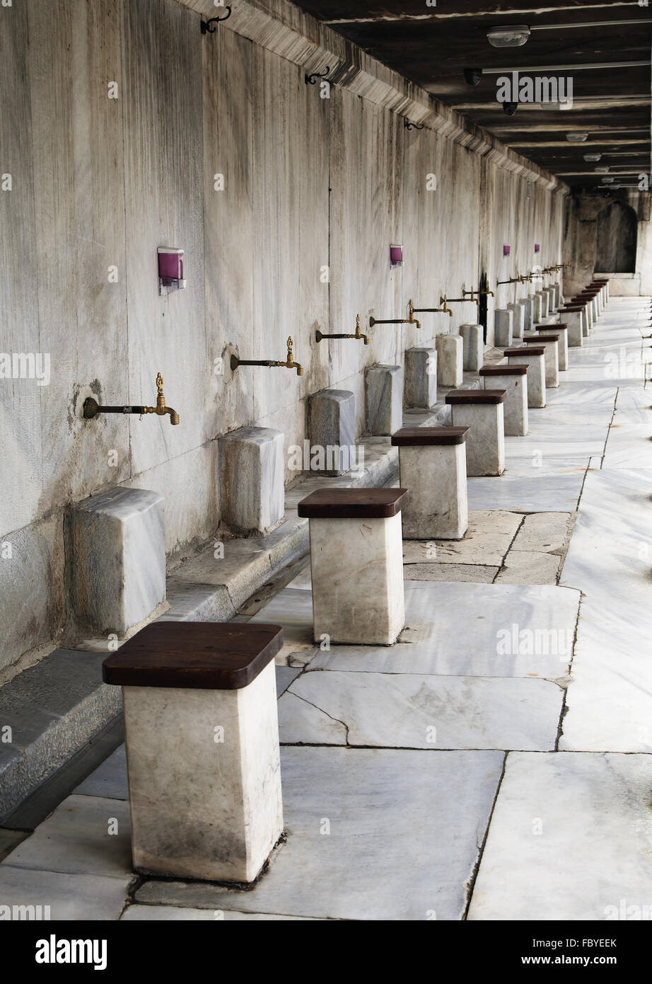 Marble washing place hi-res stock photography and images - Alamy