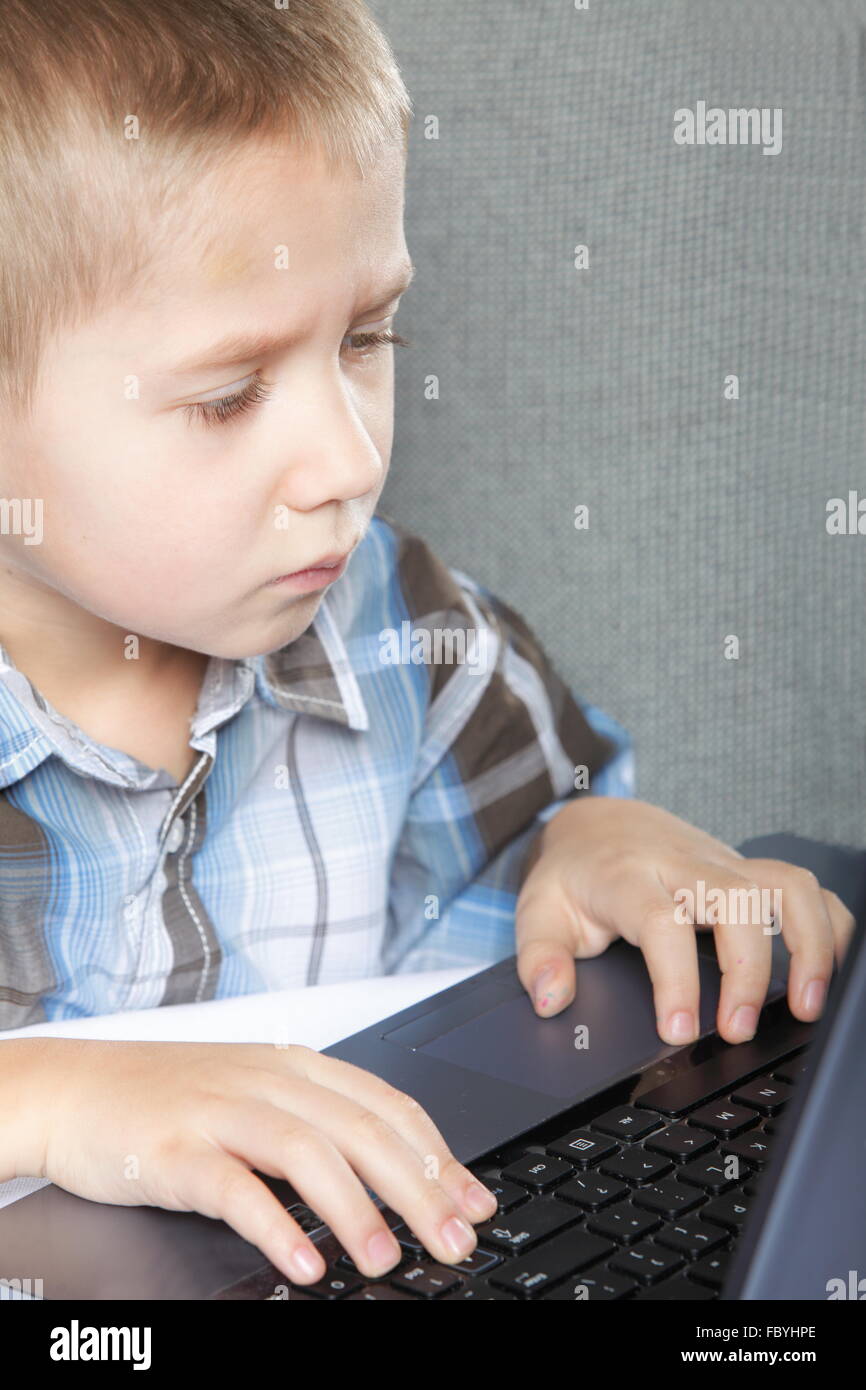 Child game laptop hi-res stock photography and images - Alamy