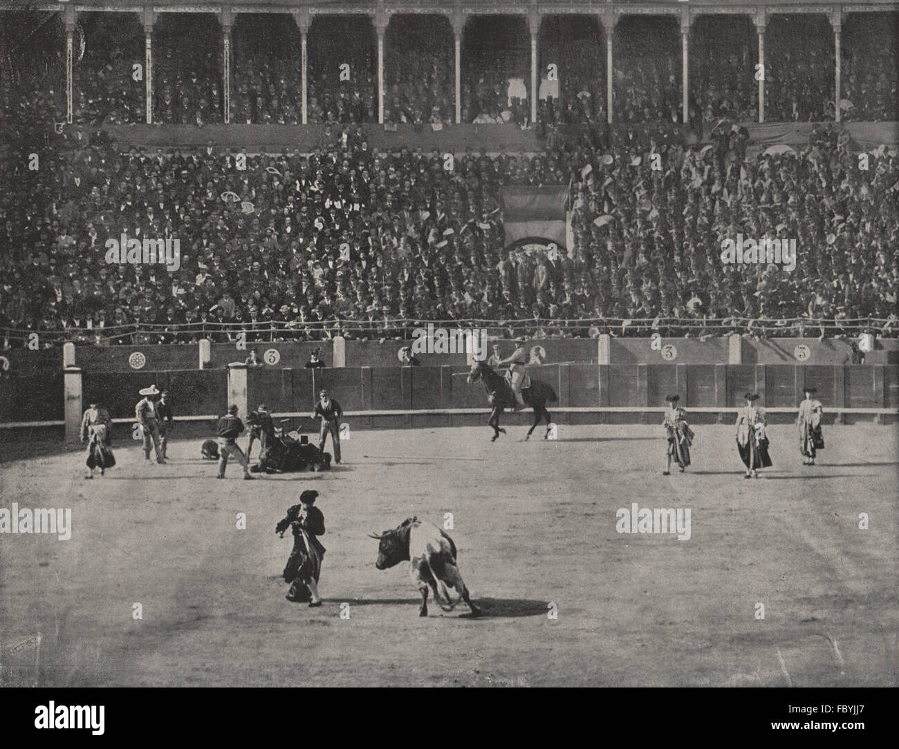 Interior fighting hi-res stock photography and images - Alamy