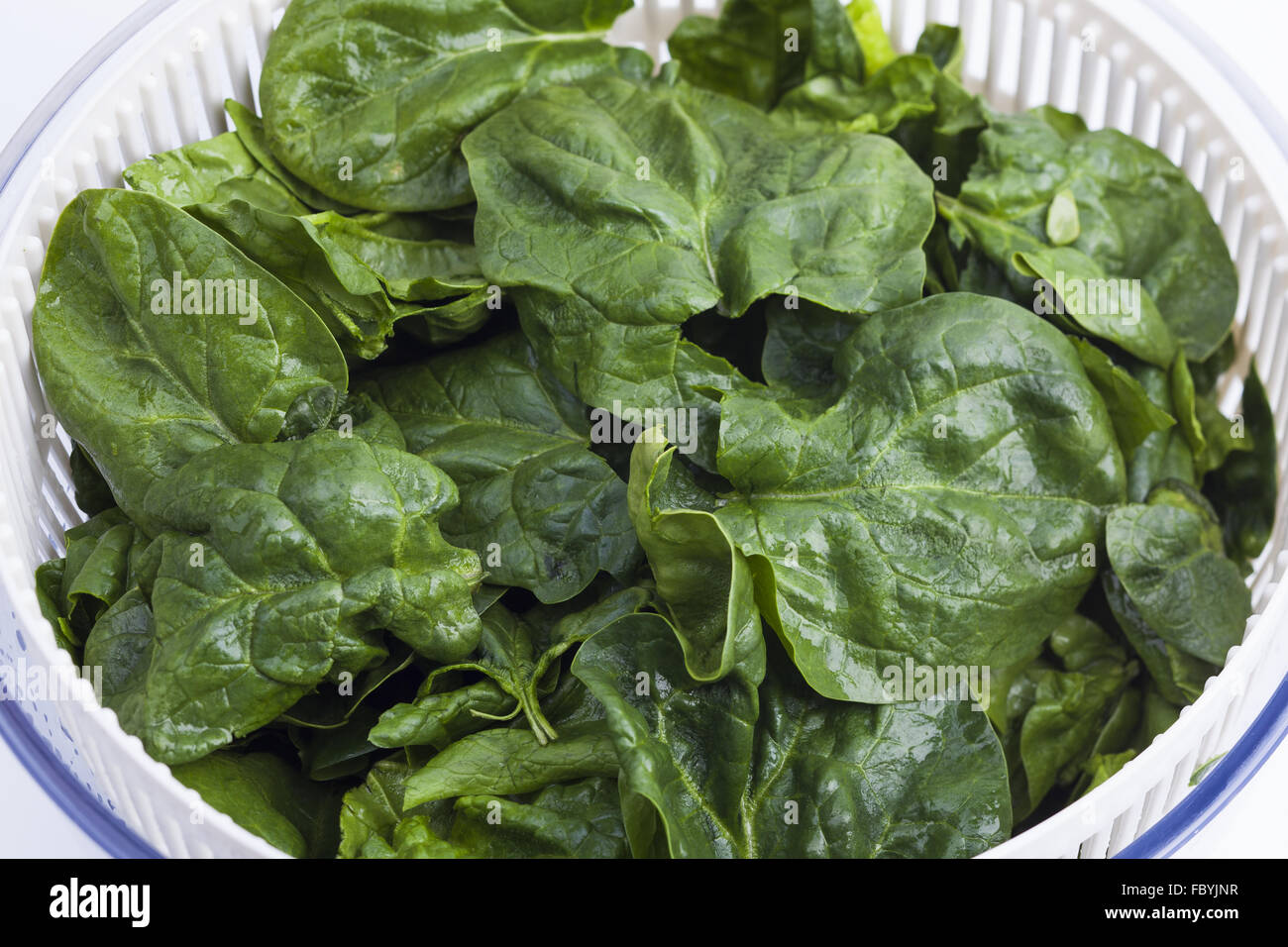 Bio spinach hi-res stock photography and images - Alamy
