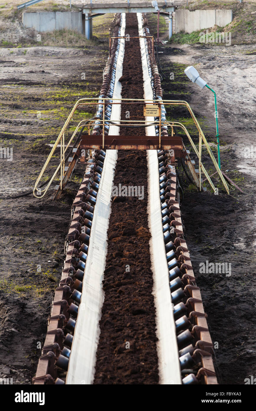 Coal conveyor system High Resolution Stock Photography and Images - Alamy