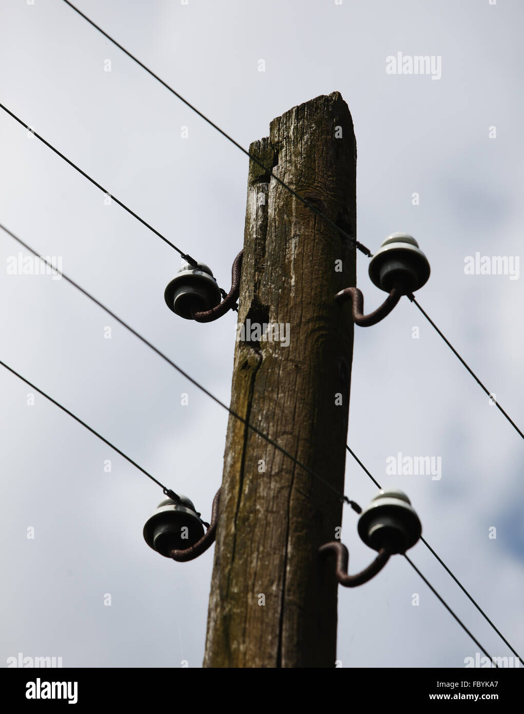 Holz pole hi-res stock photography and images - Alamy
