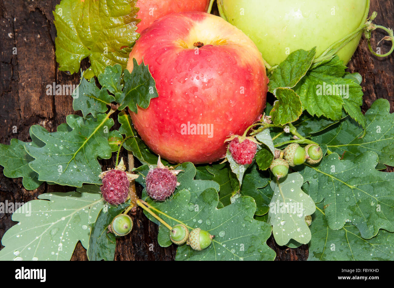 Apple Red color Stock Photo - Alamy