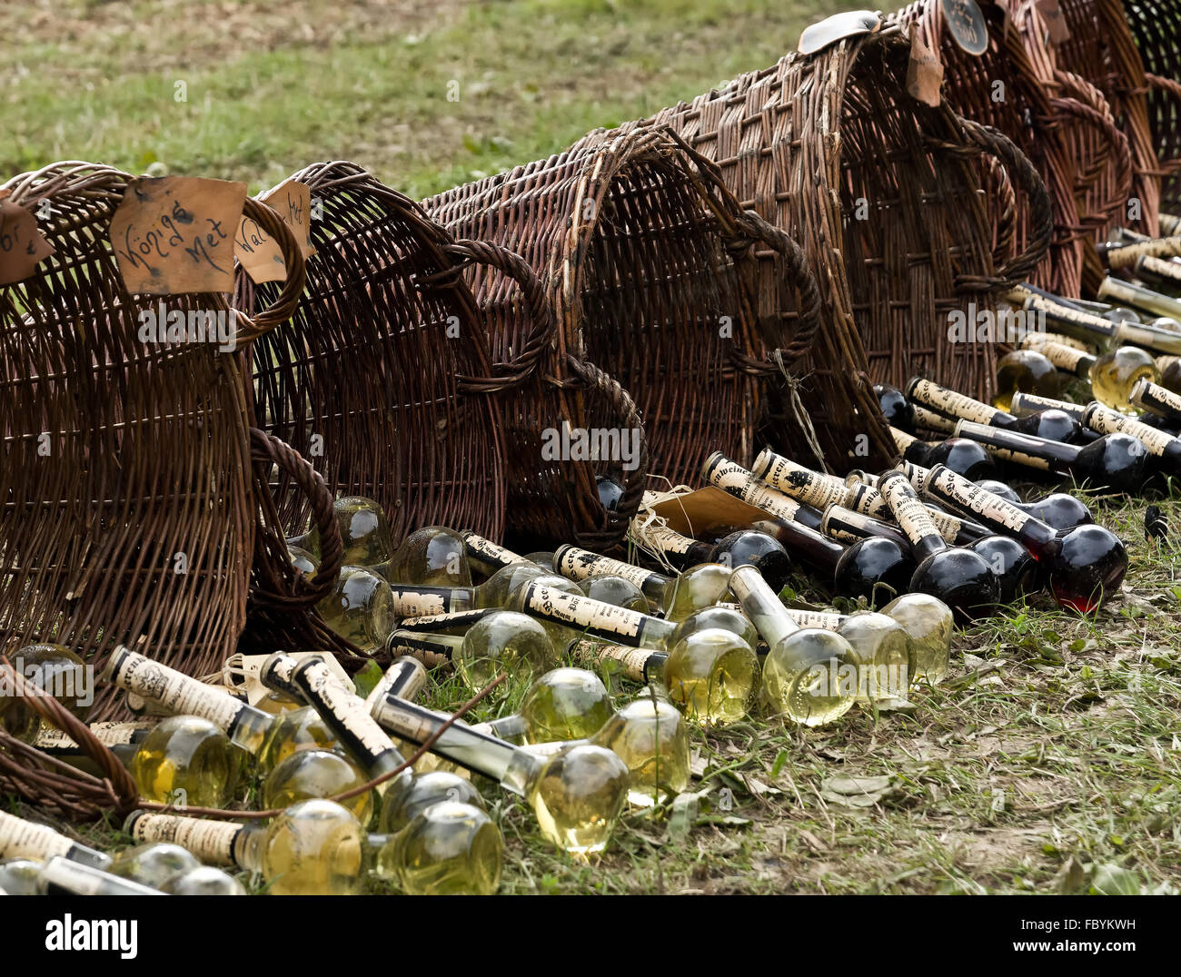 Spilled beer hi-res stock photography and images - Alamy