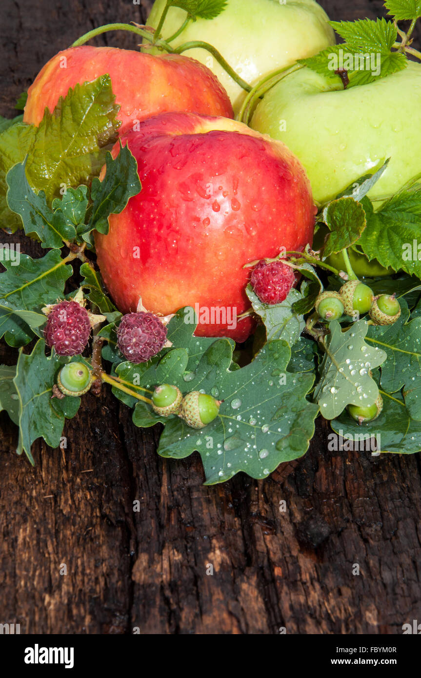 Apple Red color Stock Photo - Alamy