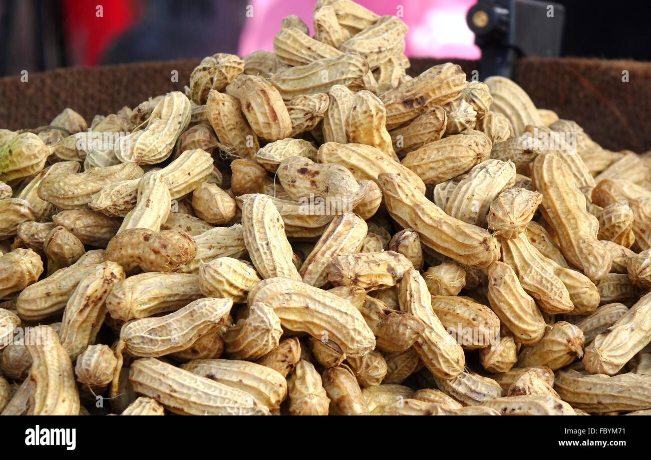 Steamed peanuts hi-res stock photography and images - Alamy