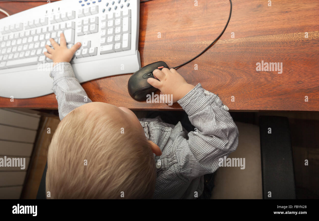 Play desk hi-res stock photography and images - Alamy