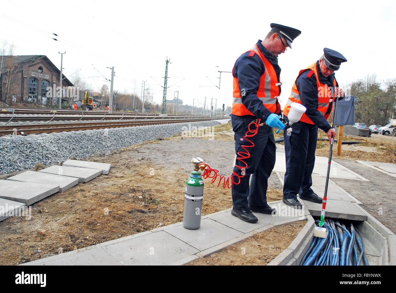 Cable theft hi-res stock photography and images - Alamy