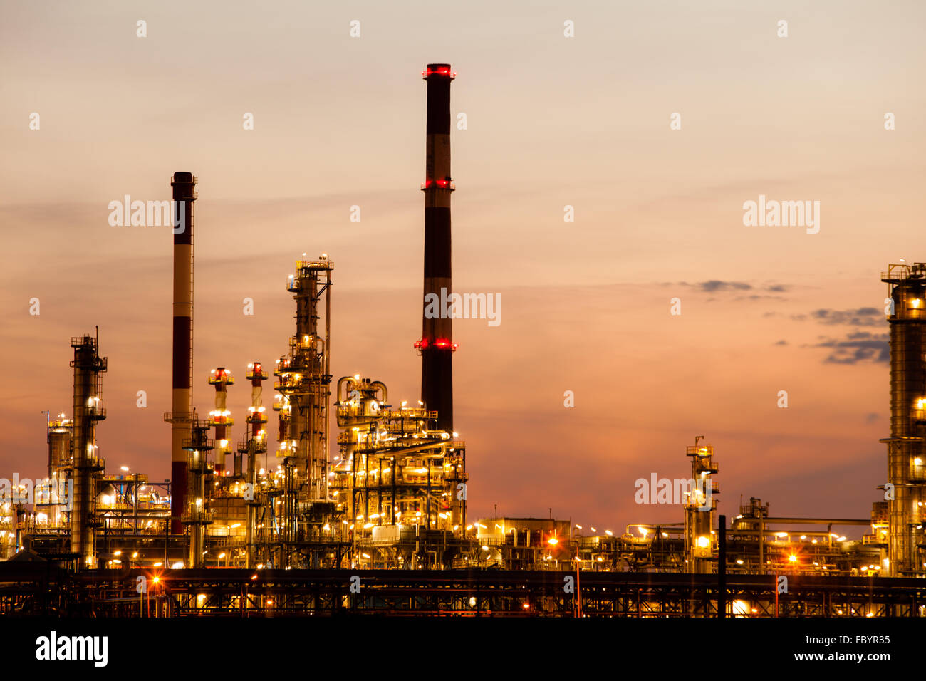 Gdansk refinery hi-res stock photography and images - Alamy