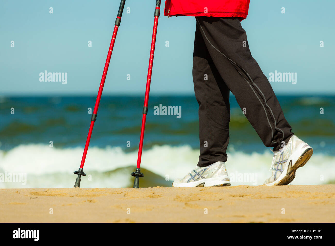 Beach fitness hi-res stock photography and images - Alamy