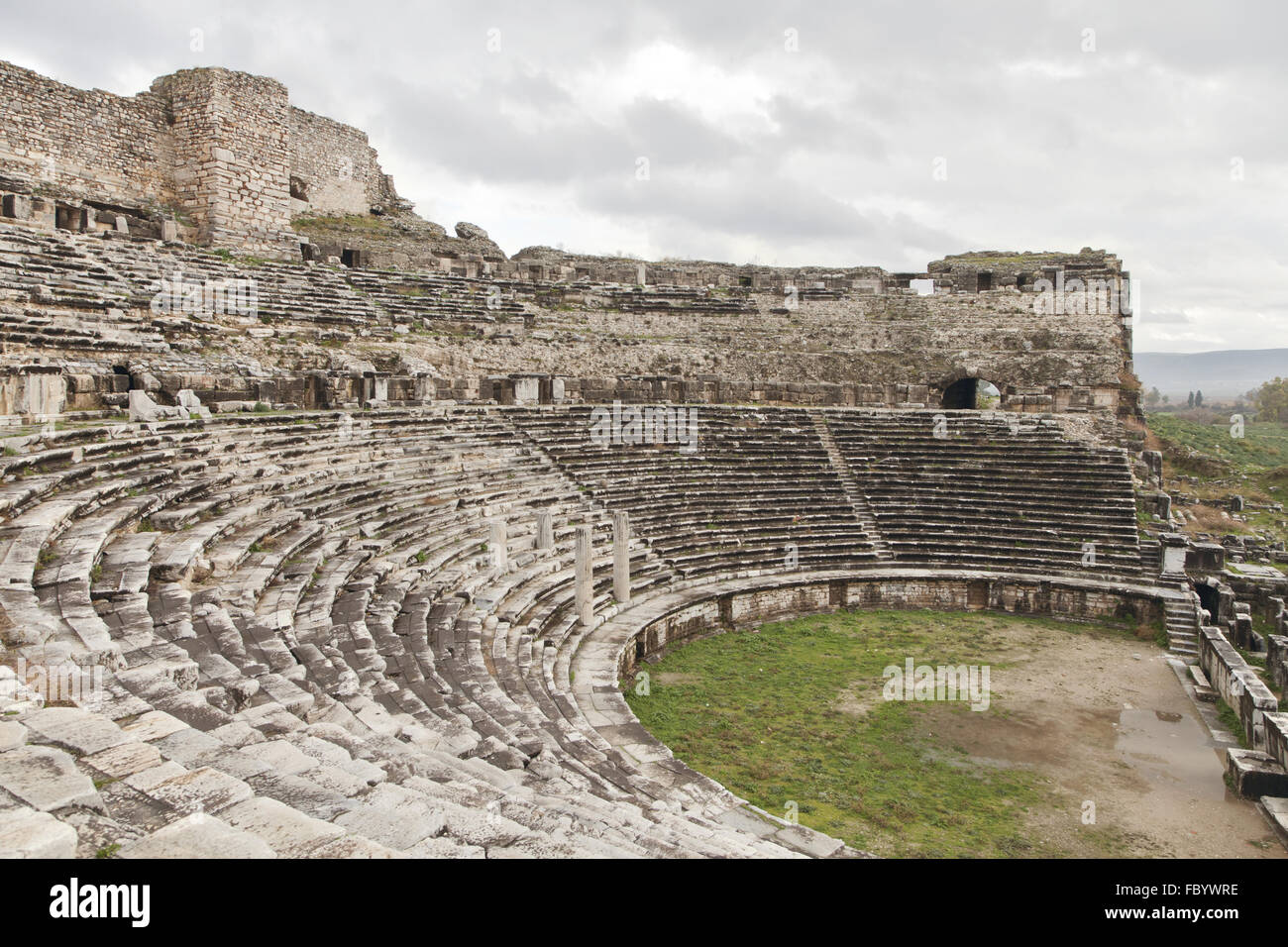 Ancient greek amphitheater hi-res stock photography and images - Alamy