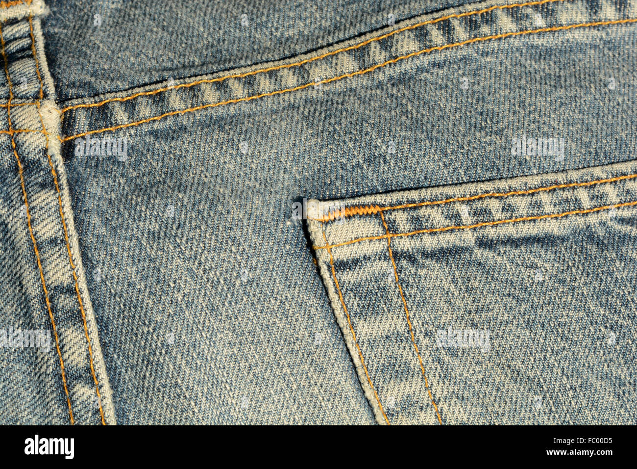 Blue jeans pocket Stock Photo - Alamy