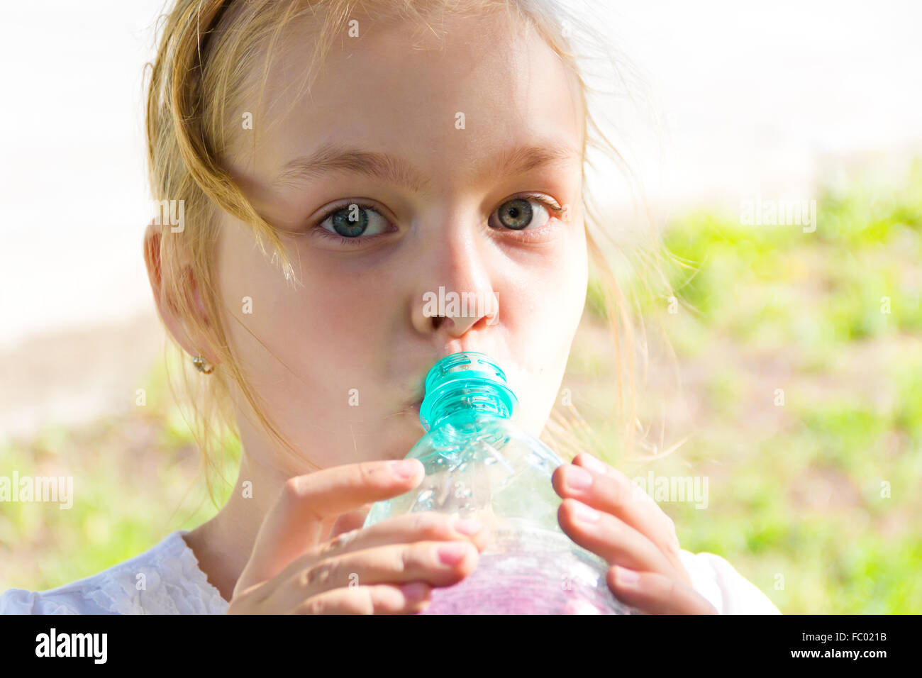 Girl water hi-res stock photography and images - Alamy