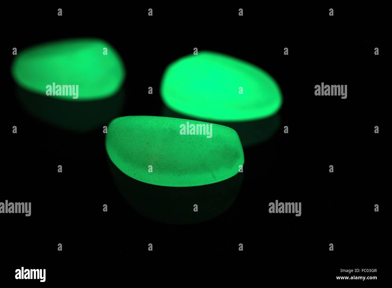 Fluorescence hi-res stock photography and images - Alamy