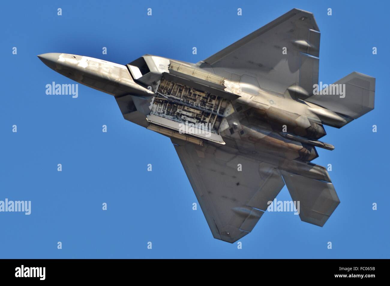 Air Force F-22 Raptor Stealth Fighter Jet Stock Photo - Alamy