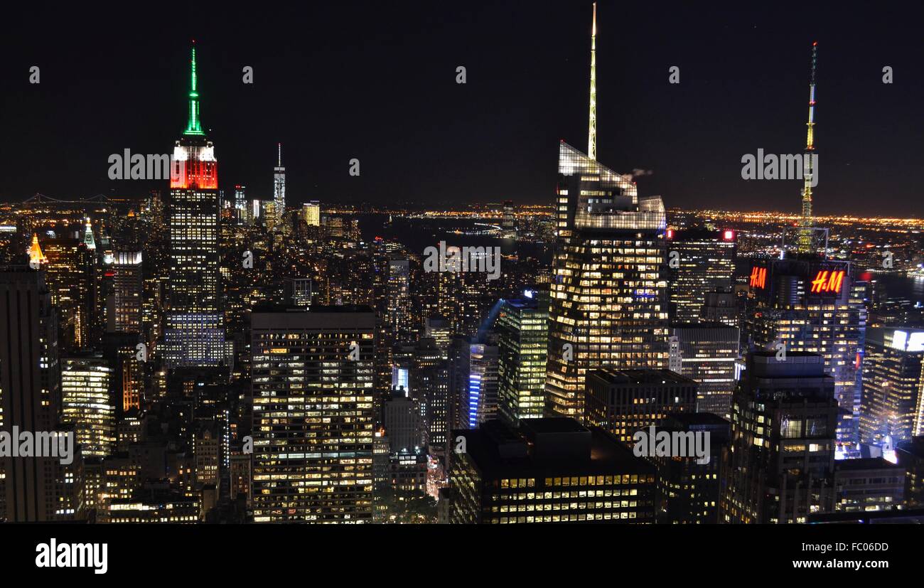 Empire state building freedom tower hi-res stock photography and images ...