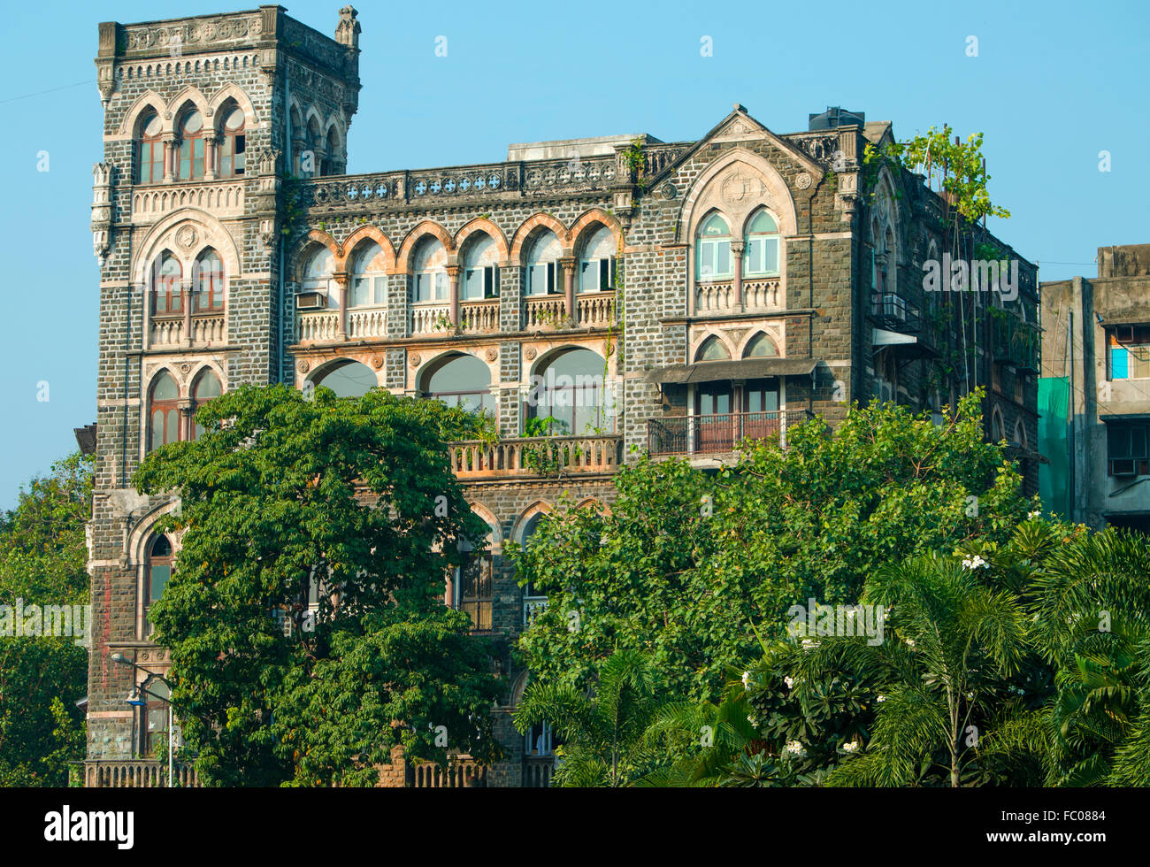 Building the architecture hi-res stock photography and images - Alamy