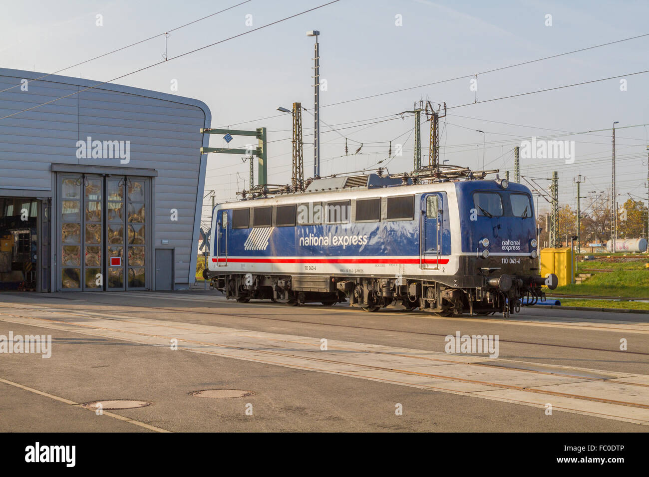 Railway maintenance hi-res stock photography and images - Alamy