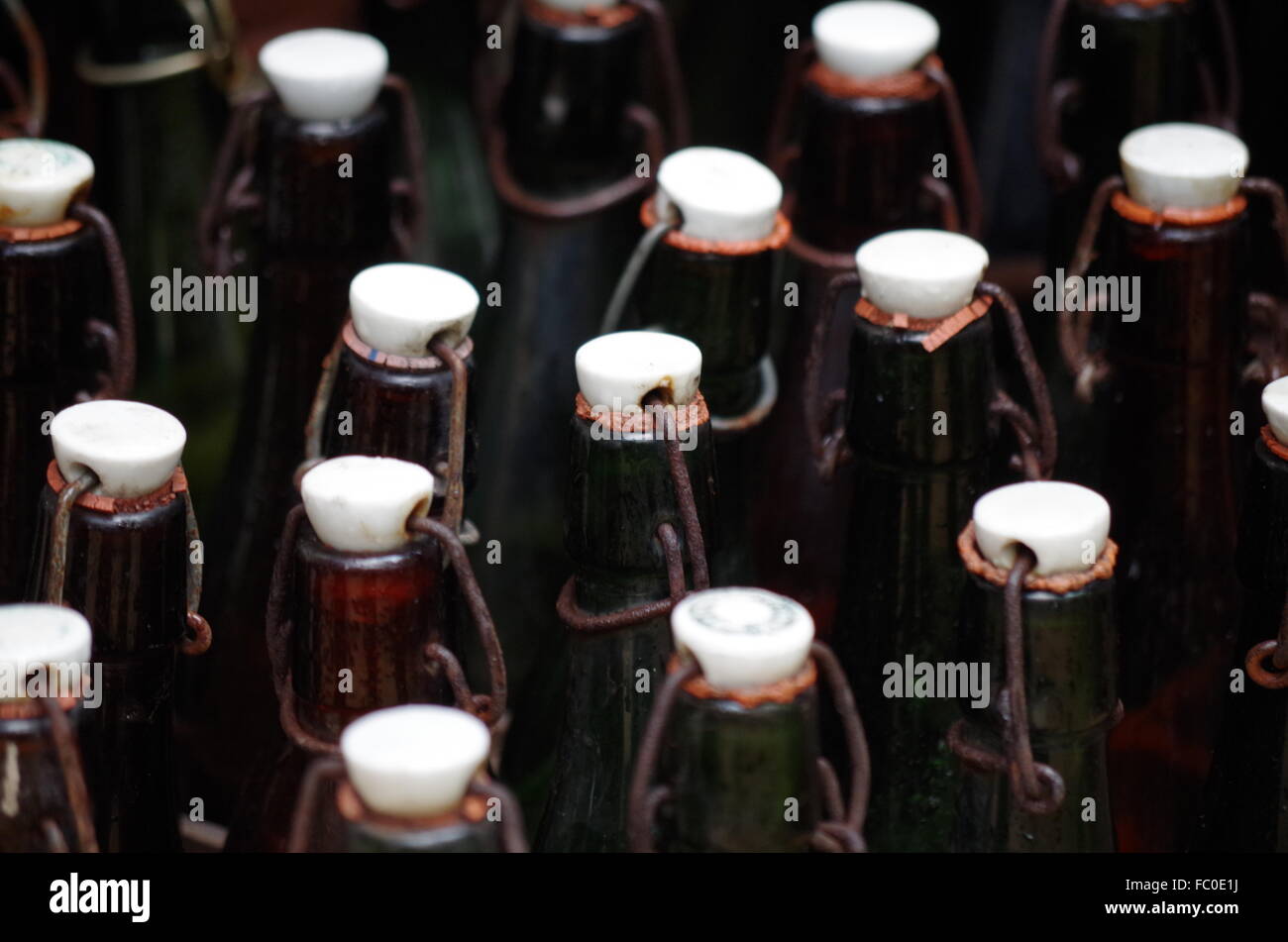 Flaschen leer hi-res stock photography and images - Alamy