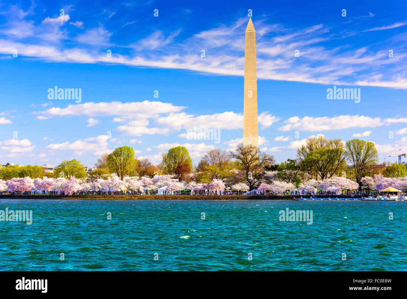 Washington dc skyline spring hi-res stock photography and images - Alamy