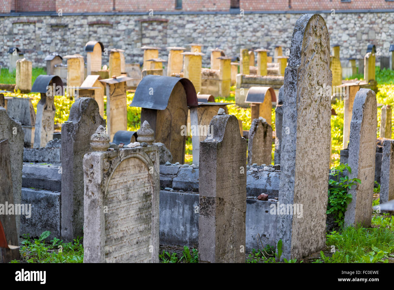 jewish cemetry in Krakow Stock Photo - Alamy