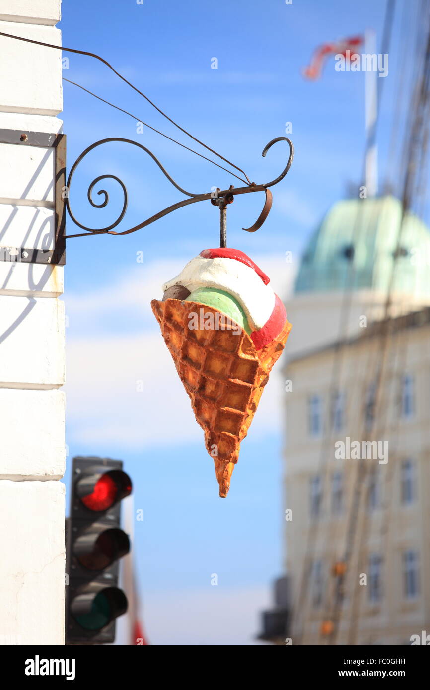 Plastic giant ice cream cone hi-res stock photography and images - Alamy